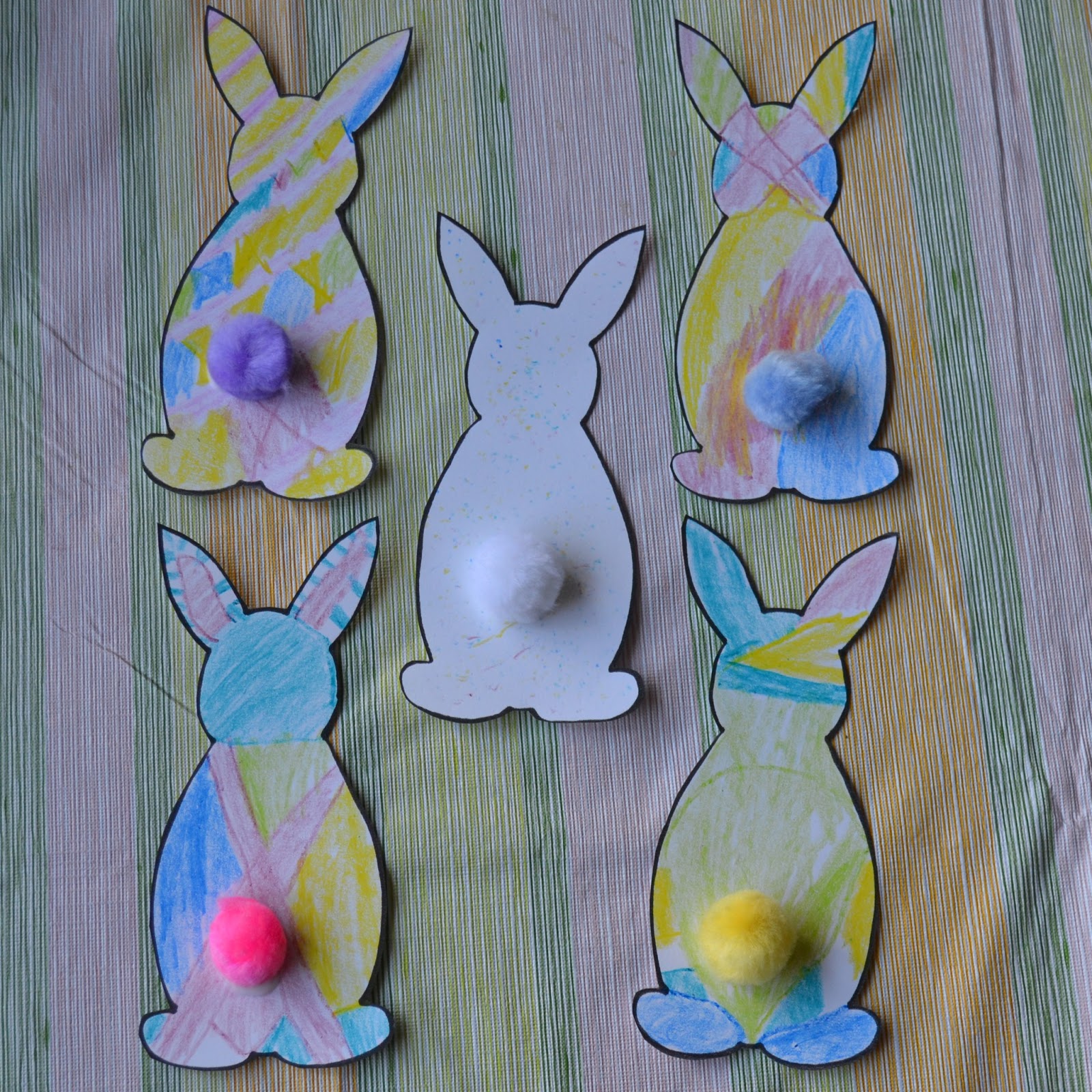 {Easy} Bunny Bunting... with free printable template - SavvyMom
