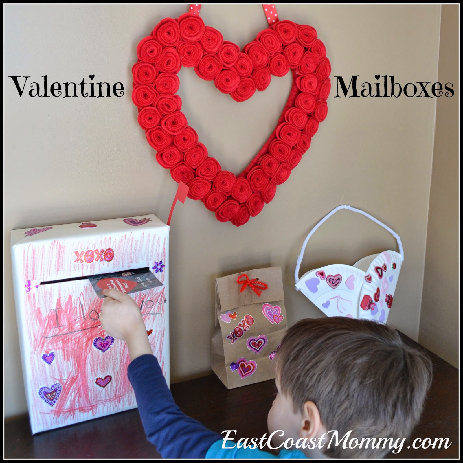 Valentine Mailboxes {Crafts for Kids} - SavvyMom