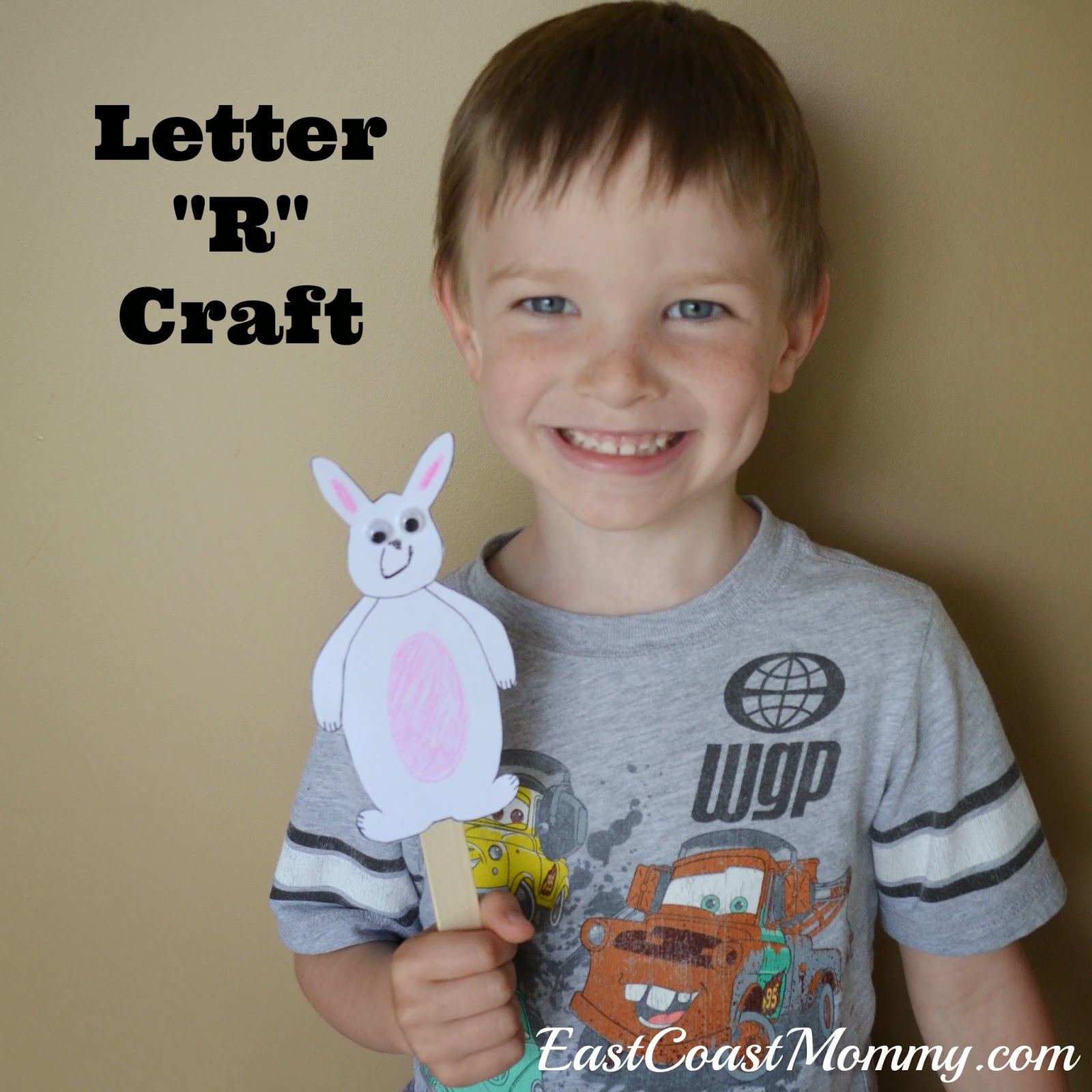 Alphabet Craft - Letter R - SavvyMom