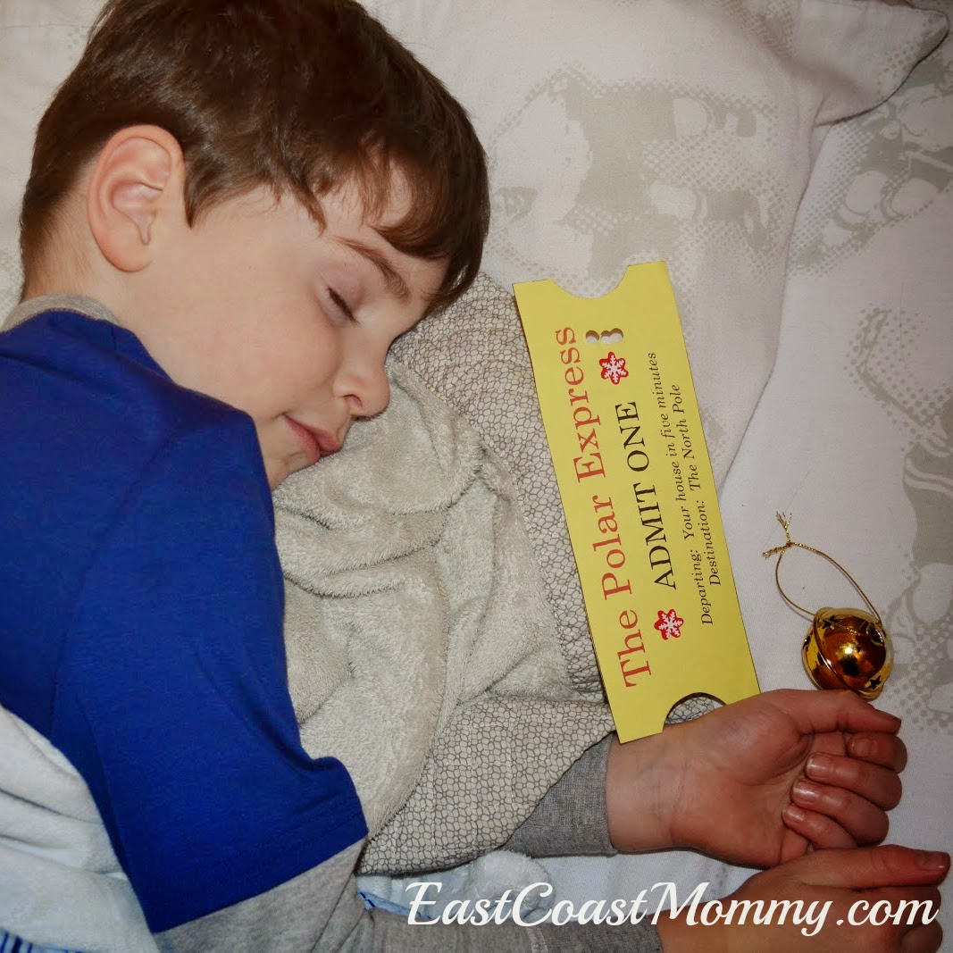 Polar Express Treat Bag {with free printable} - SavvyMom