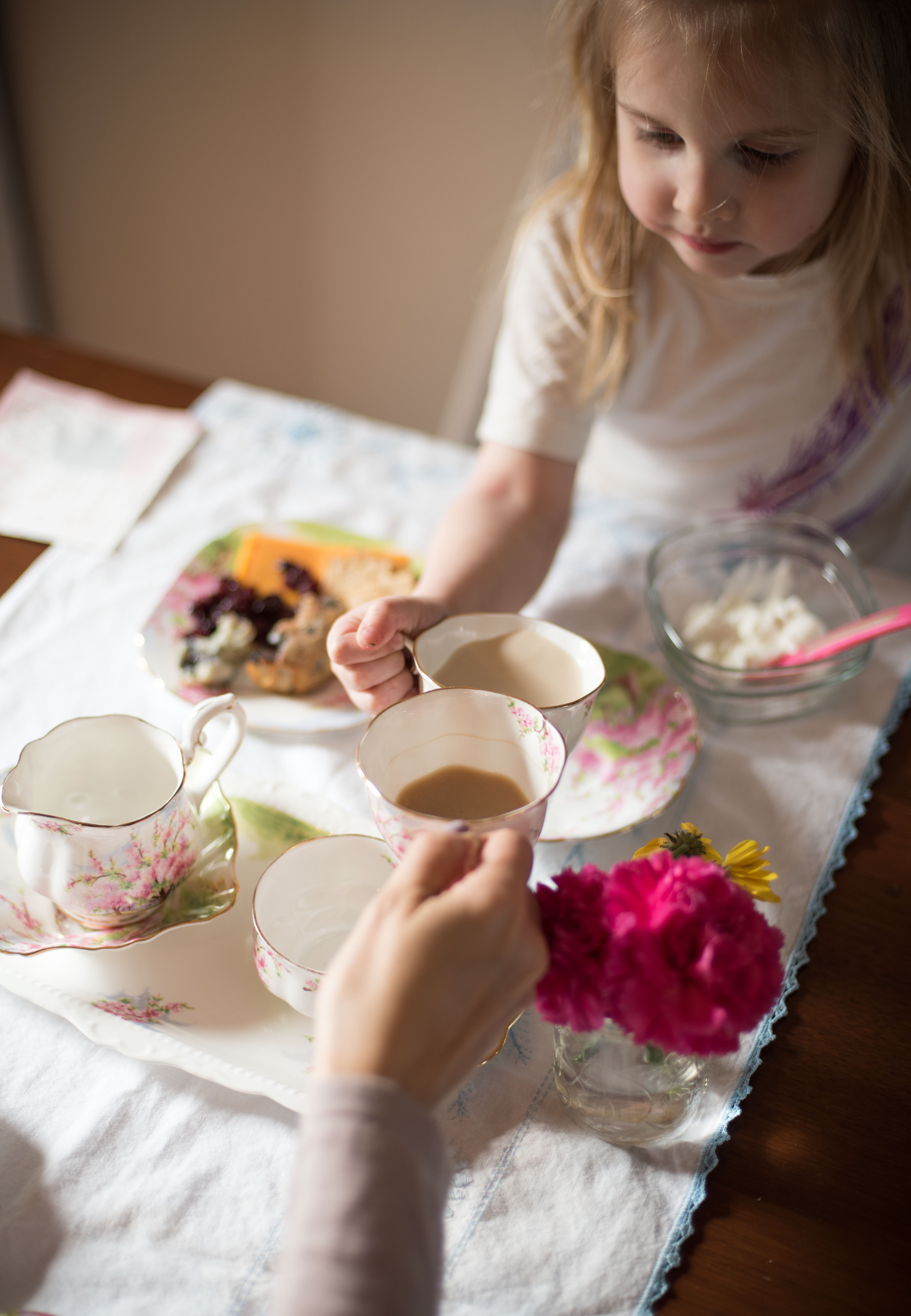 Sunday Afternoon Tea - SavvyMom