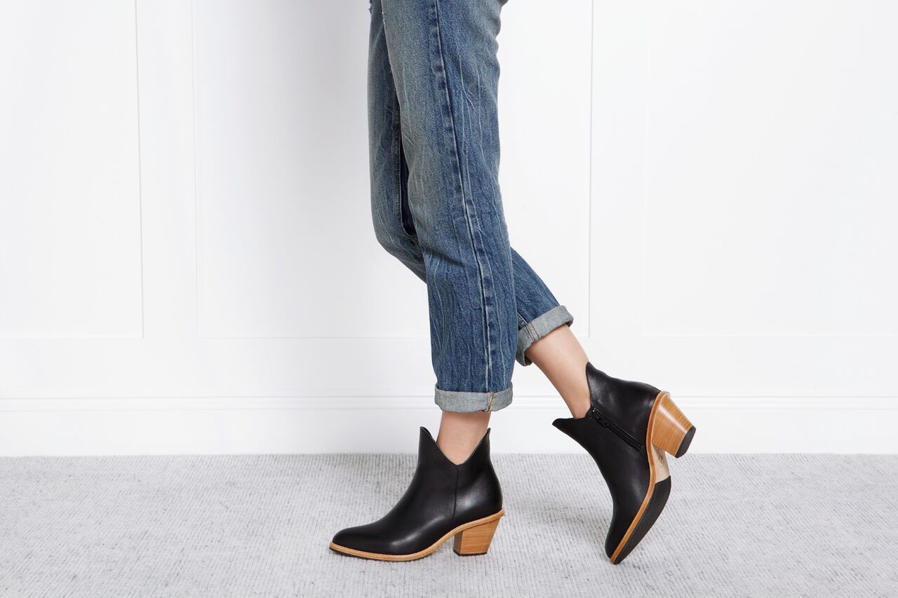 A Game Changer in Footwear: Poppy Barley Pops into Calgary - SavvyMom