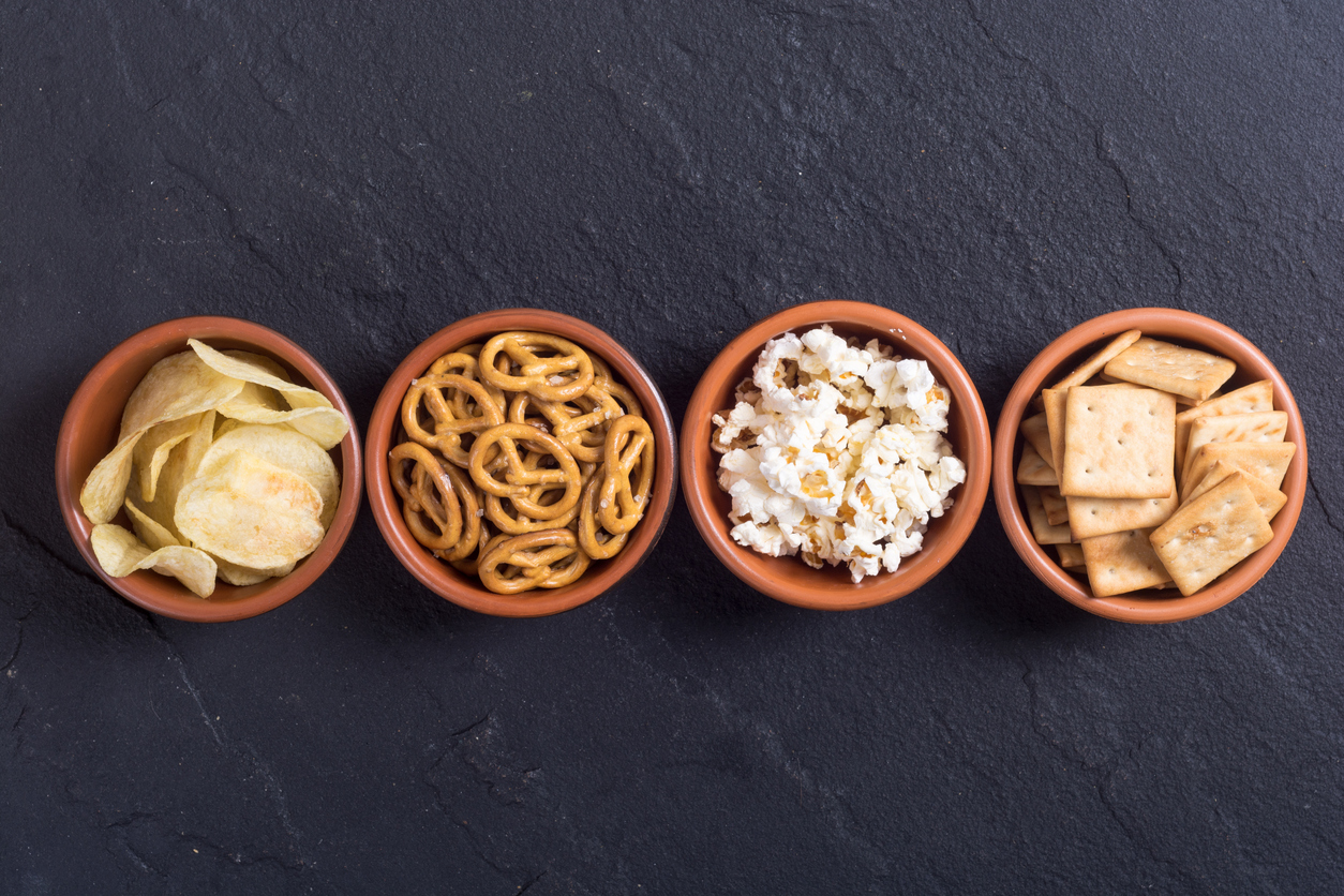 25 Nut-Free Snack Ideas for Airplanes - SavvyMom