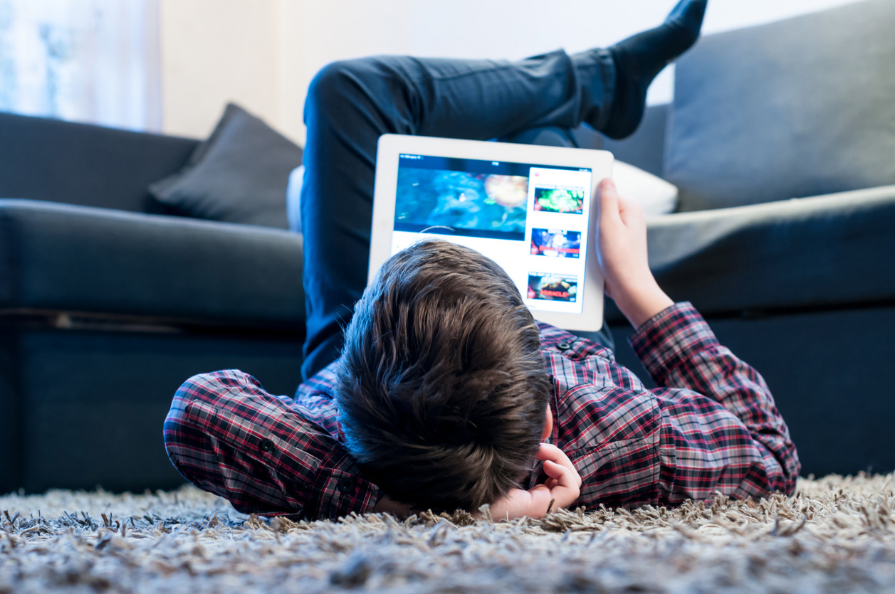 My Son Has Become a Screen Addict and It's Truly Terrifying - SavvyMom