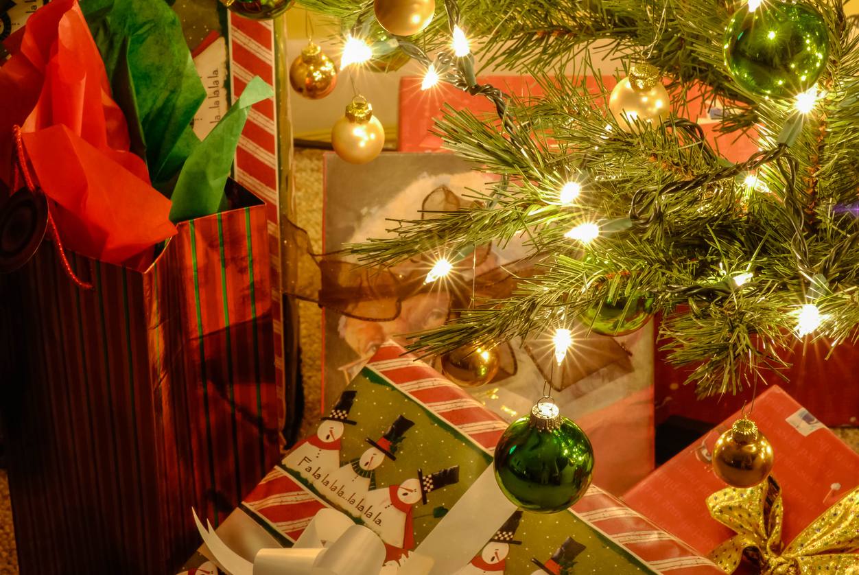 Our Favourite Experiential Gifts To Wrap Up in 2021 - SavvyMom