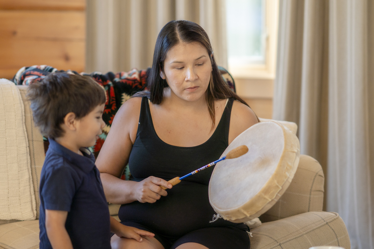 How to Explain Reconciliation to Children - SavvyMom